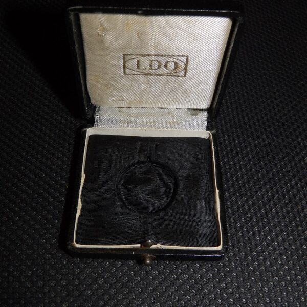 EK1 boxes – Iron Cross collector